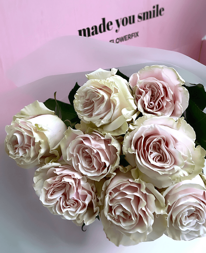 Luxury Roses by Post | Garden Rose Delivery | FlowerFix